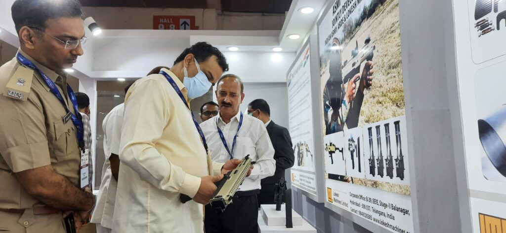 India’s First Indigenous 9mm Machine Pistol, Showstopper At ...
